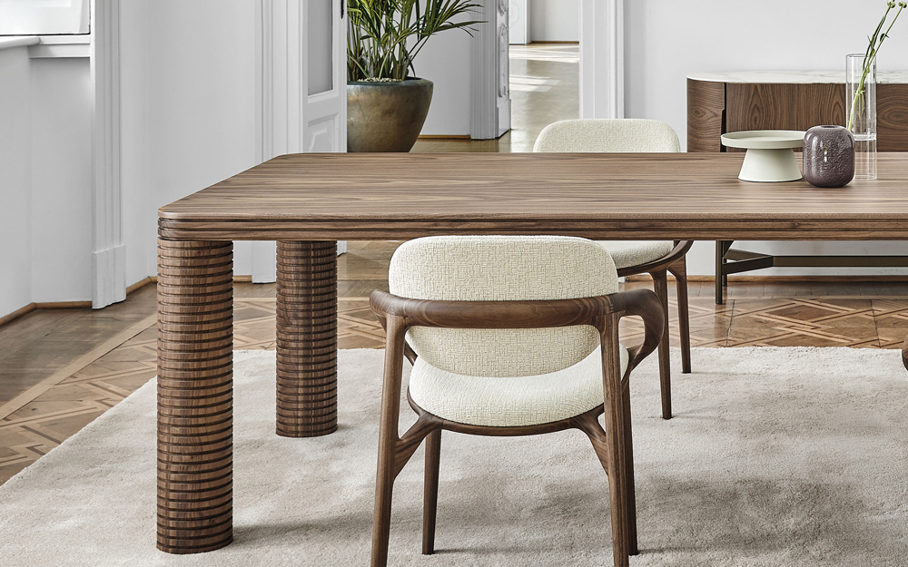 Porada Sansiro Wood Table